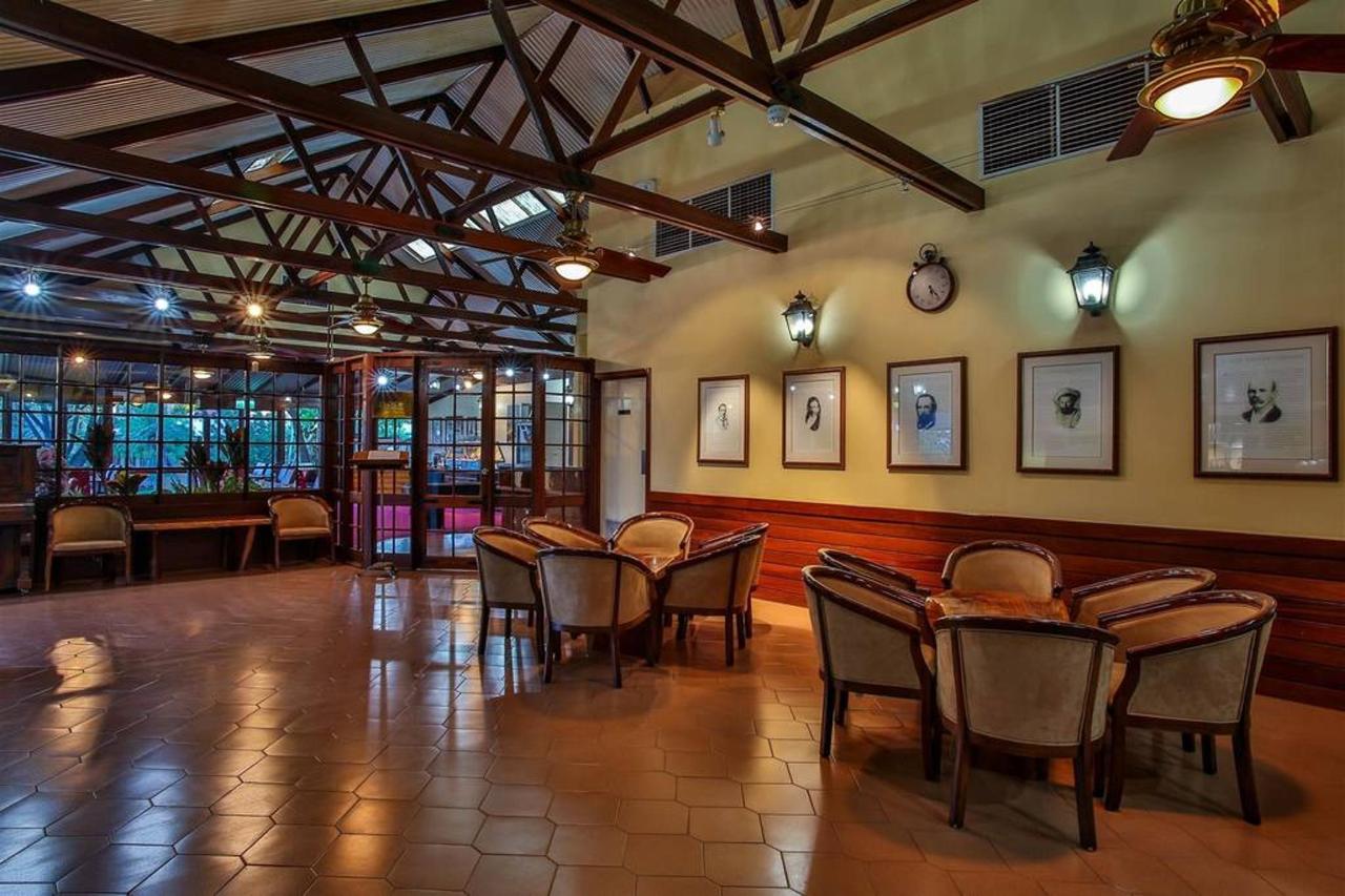 IMAGE GALLERY - Kimberley Hotel